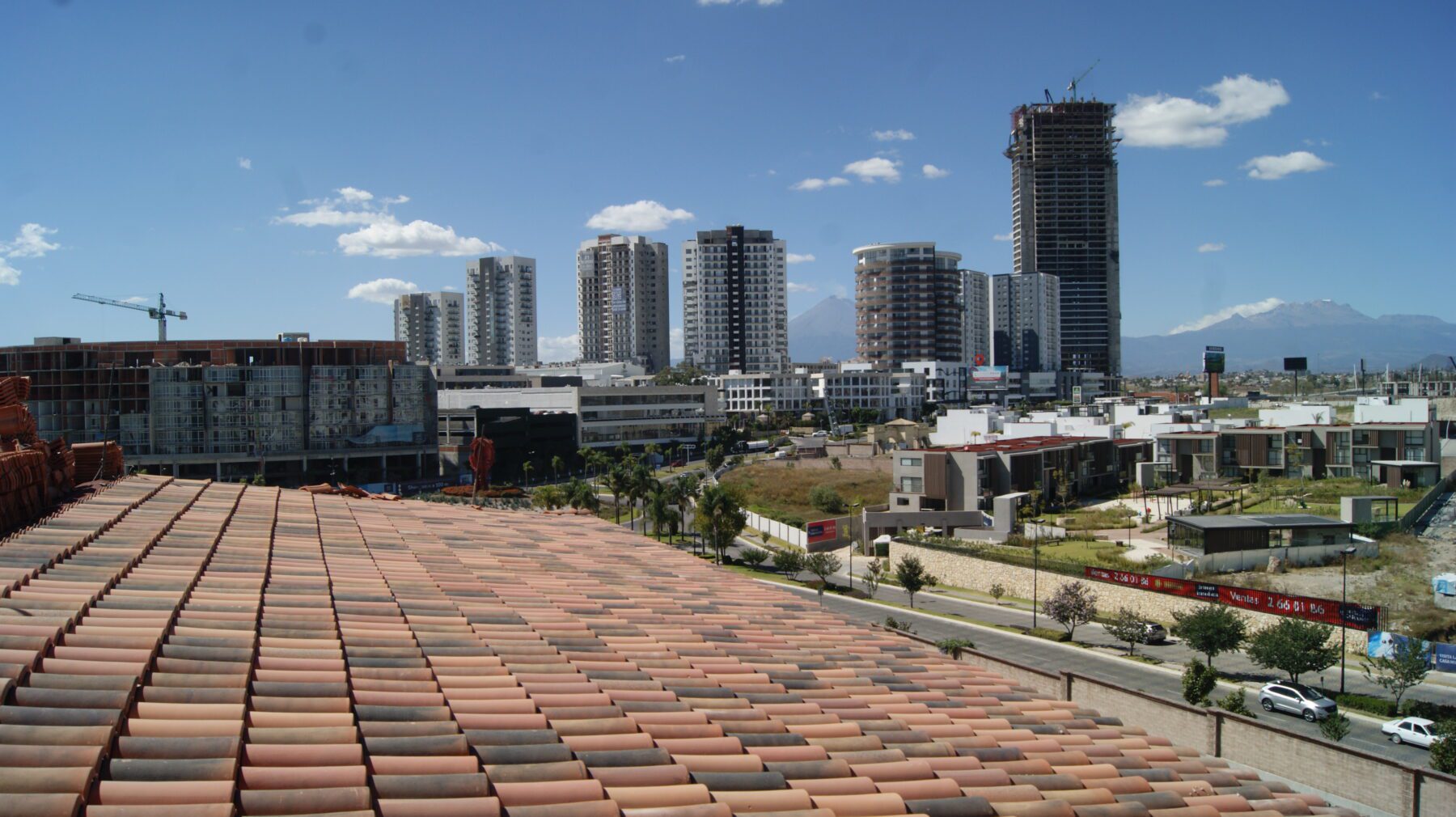 Construir con teja siempre está de moda - LadrilleraMecanizada.com