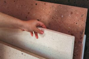 Fachadas con Cantera: Elegancia Natural para Diseños