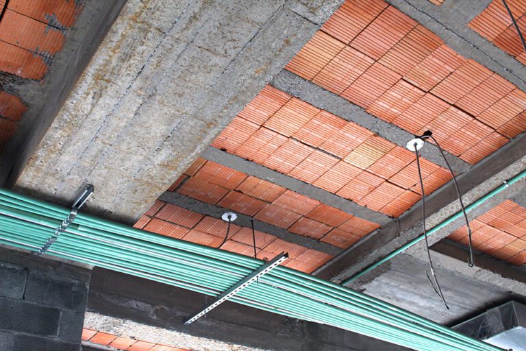 Barro Bloque: Ideal para Losas Ligeras y Aislantes