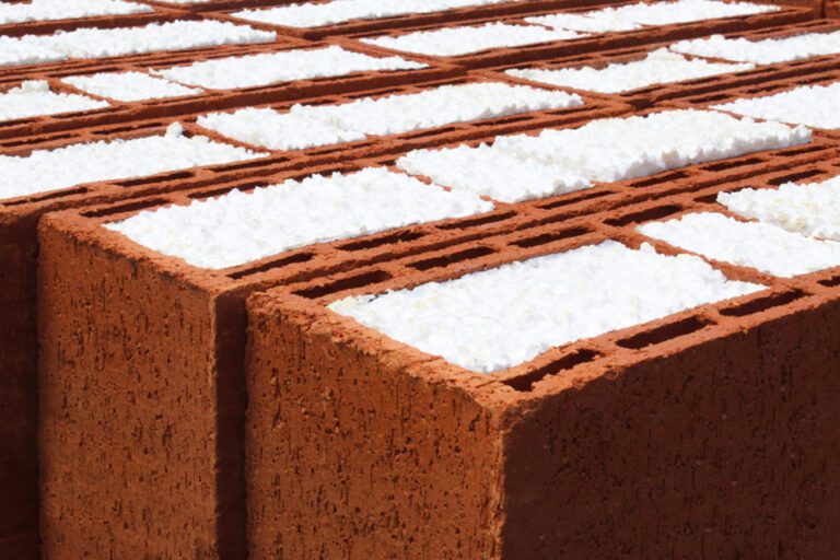 Revolución en Construcción: Ecomuro + EPS = Ahorro de Concreto