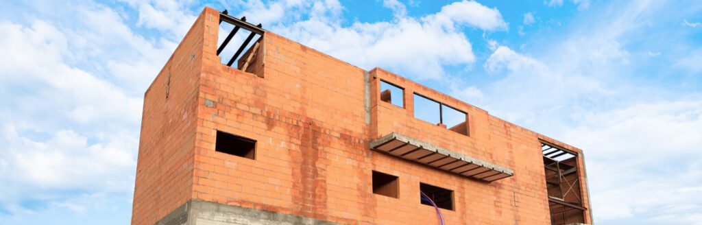 Beneficios de los bloques de barro para una vivienda eficiente